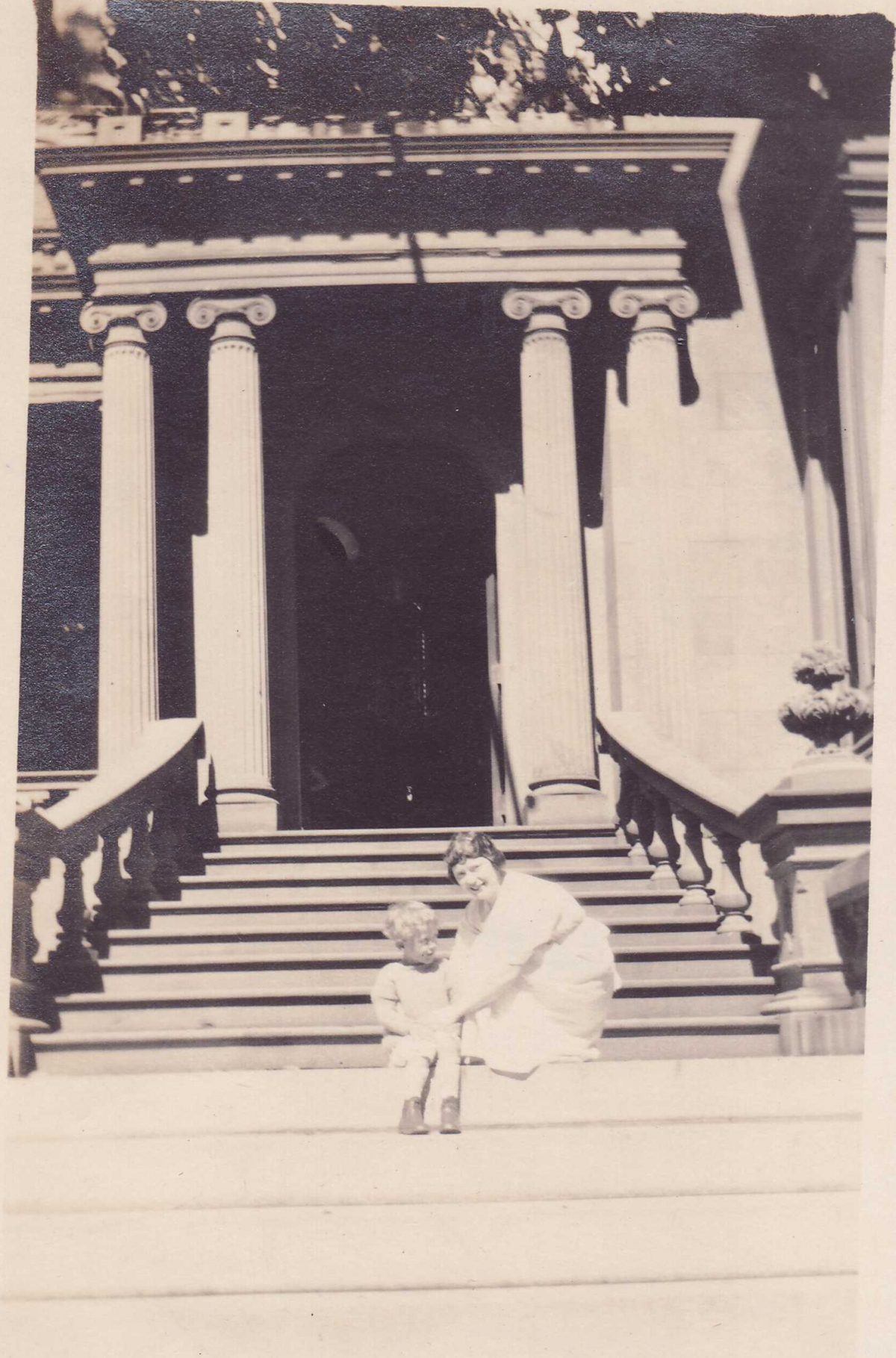 Shedding Light on the Mansion's Servants and the Irish Connection ...